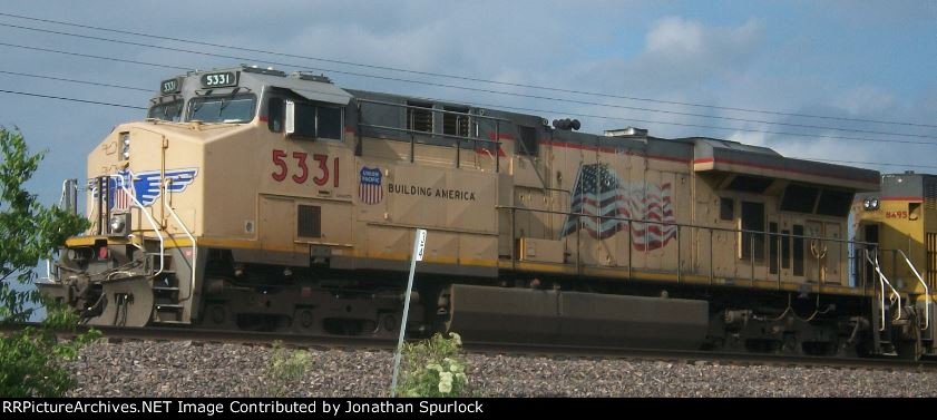 UP 5331, conductor's side